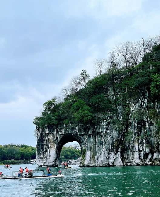 Guilin City Essence: Hilltop View, Handicraft & River Cruise - Discovering Guilin’s Cultural Heart
