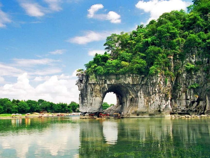 Guilin: City Tour with Elephant Hill & Ming Tea Tasting - An In-Depth Look at the Tour