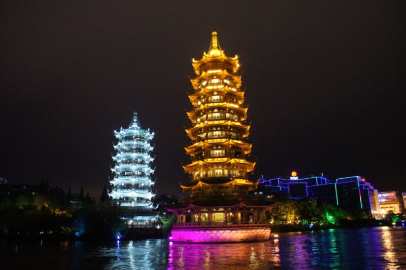 Guilin: Four Lakes Night Cruise with Round-trip Transfer - The Itinerary in Detail