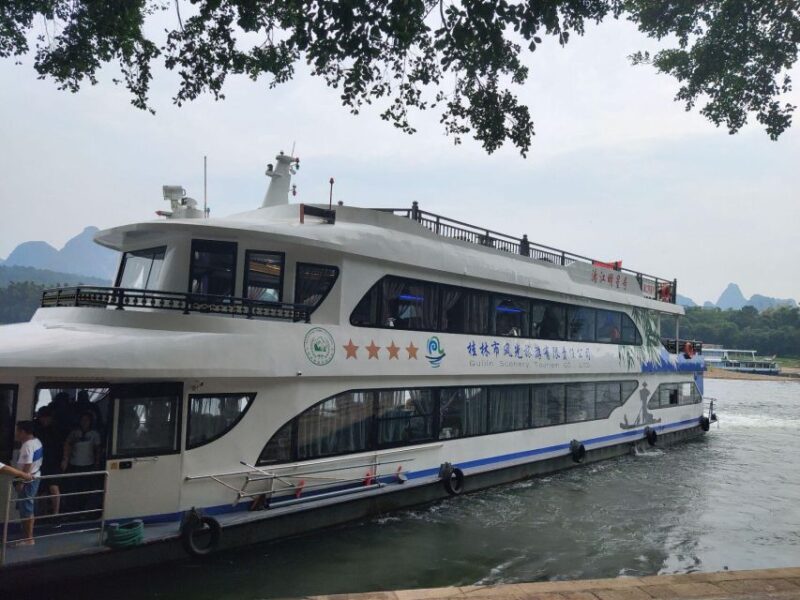 Guilin: Li River Cruise with Transfer to Yangshuo - What’s Missing or Could Be Better?