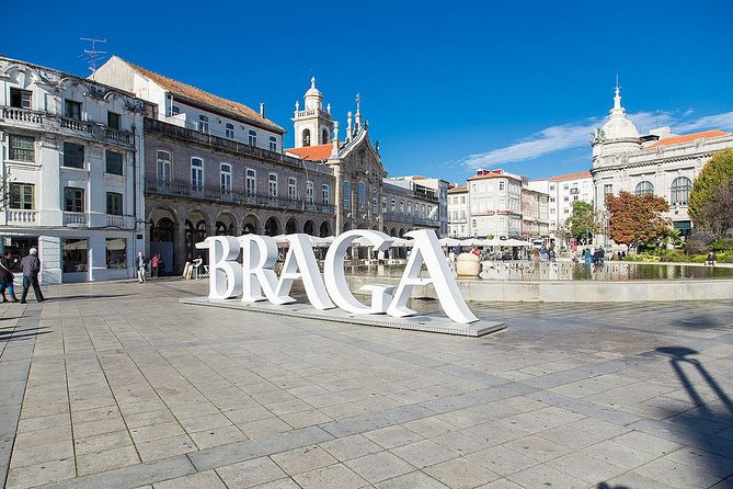 Guimarães & Braga Port Private Tour with Lunch and Green Wine - Who Is This Tour Best For?