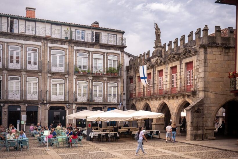 Guimarães: Flexible Walking Tour in Historic Center - Key Points