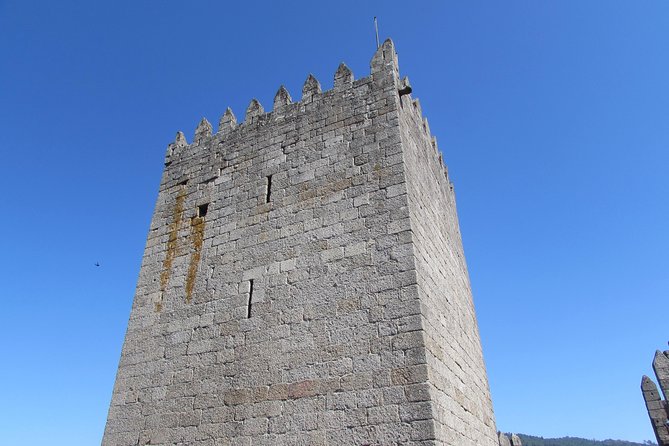 Guimarães Half Day Private Tour From Porto - Key Points