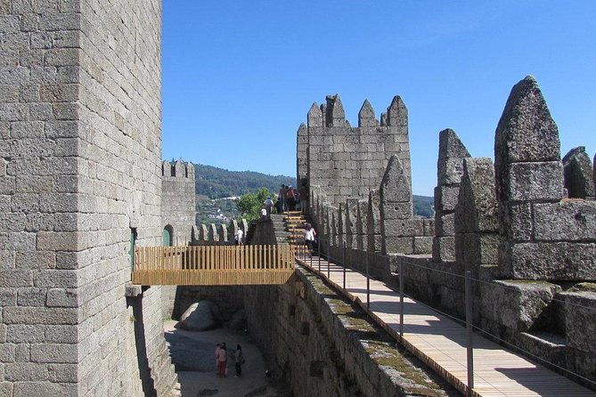 Guimarães Half Day Private Tour From Porto - Tour Logistics and Practical Considerations
