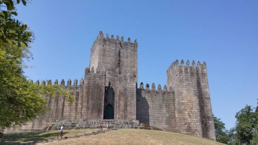 Guimarães Tour(4Hours): From Oporto;City Tour- Half Day Trip - Introduction: What’s on Offer in Guimarães?