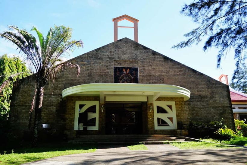 Guimaras: Private Land Tour with Lunch and Transfers - Exploring the Details of the Guimaras Private Land Tour