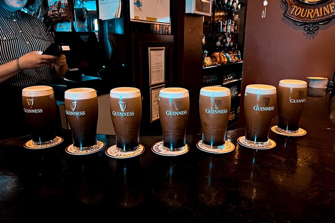 Guinness Pint Tour in Dublin With Tasting - Taking in Irish Music and Culture