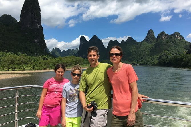 Gullin: Li River Cruise with Pickup and Yangshuo - FAQs