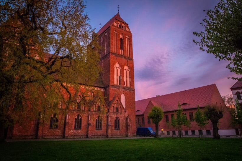Güstrow: Night watchman tour by lantern light - An atmospheric walk through Güstrow’s historic streets
