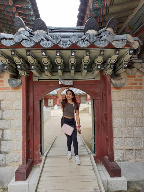 Gyeongbokgung-Folk Museum-Bukchon-Gwangjang market - An In-Depth Look at the Seoul Cultural Tour