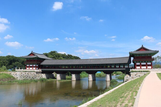 Gyeongju Temple Stay and 2 Days Private Tour Learning Monk's Martial Arts - An In-Depth Look at the Gyeongju Temple Stay and Private Tour