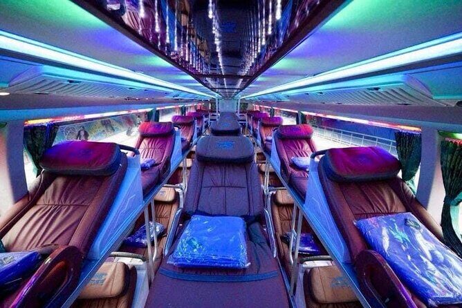 Ha Giang - Hanoi Express Transfer : Sleeper Bus or Limousine Bus - Who Will Love This Service?