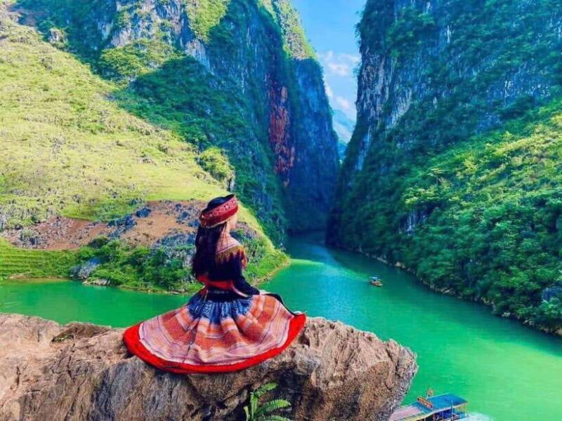 Ha Giang Loop Motorbike Tour 3D2N Tour With Time Travel - The Balance of Adventure and Comfort