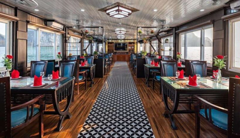 Ha Long bay 1 day: Kayak, Swim, Surprise Cave, Titov island - Key Points