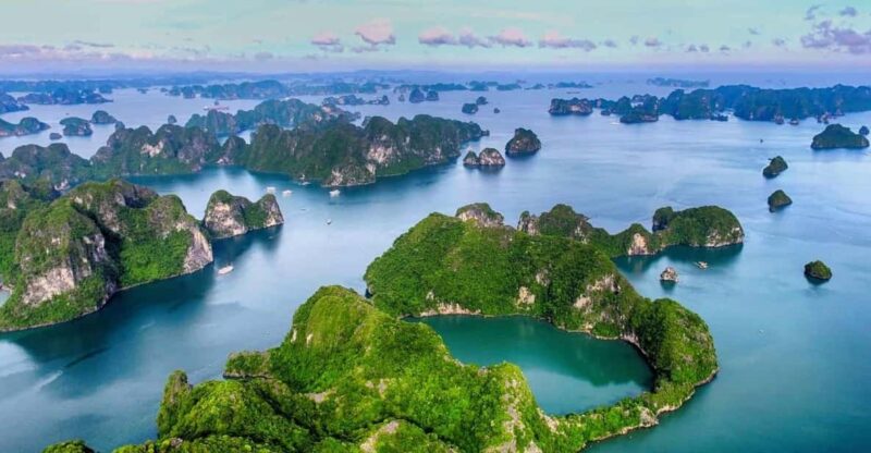 Ha Long Bay 6 Hours Cruise Visit Titop, Sung Sot Cave, Kayak - Key Points