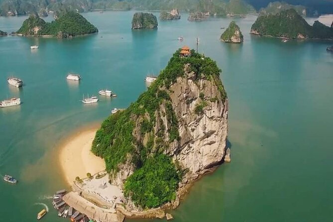 Ha Long Bay Cruise Day Tour with lunch, kayaking, surprise cave & titop island - The Cruise and Main Highlights