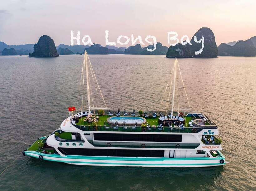 Ha Long Bay Luxury Full Day Cruise| Buffet & All Included - Key Points