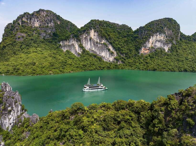 Ha Long Bay Luxury Full Day Cruise| Buffet & All Included - Who Is This Tour Best For?