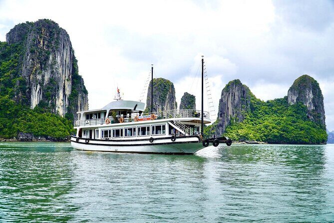 Ha Long Full Day Tour : Kayak,Cave,Swimming from Tuan Chau Island - Why Travelers Appreciate This Tour