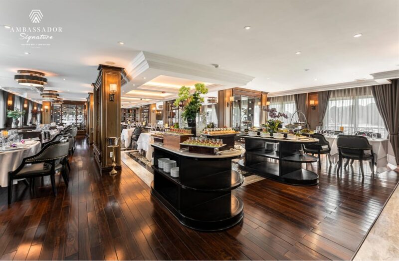 Ha Long: The biggest & luxurious cruise & Live music & Drink - The Sum Up