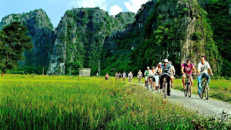 Ha noi: Ninh Binh- Halong on land: Hoa Lu, Tam Coc, Mua Cave - FAQ