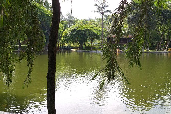 Ha Noi private city tour full day and cyclo - FAQ