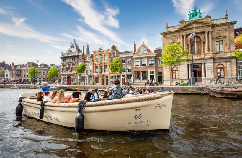 Haarlem: Guided Highlights Canal Cruise on Open Boat - What’s Included and What’s Not