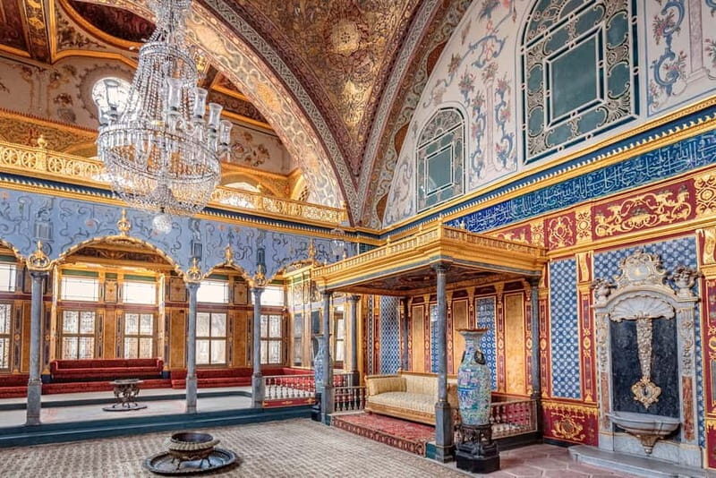 Hagia Sophia, Topkap Palace, Blue Mosque Guided Small Group - Key Points