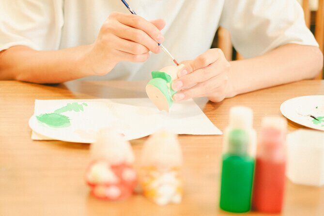 Hakata Doll Colorful Painting Shared Activity - An In-Depth Look at the Hakata Doll Painting Experience