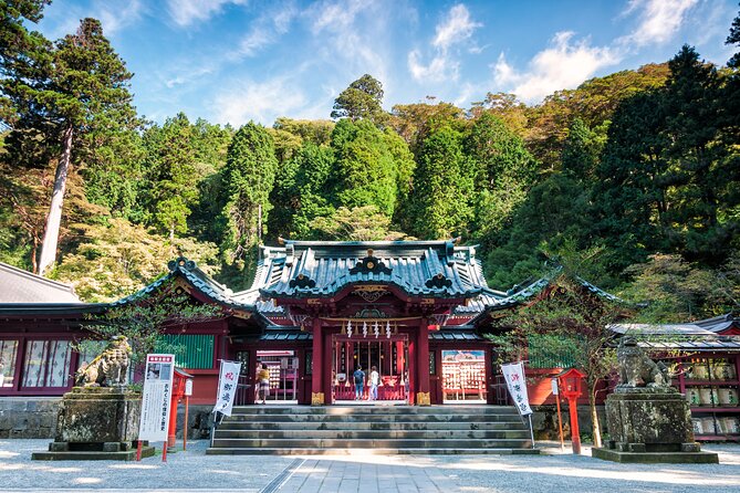 Hakone Private Two Day Tour From Tokyo With Overnight Stay in Ryokan - Discovering the Hakone Open-Air Museum