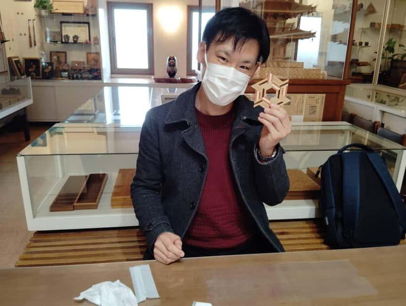 Hakone: Yosegi Zaiku Craft Experience - Creating Your Own Yosegi Zaiku Piece