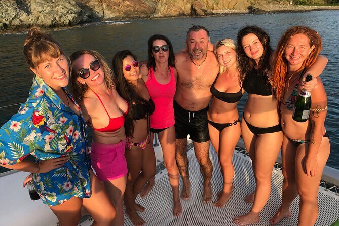 Hakuna Matata - St Maarten Catamaran day cruise - Family-Friendly and Versatile