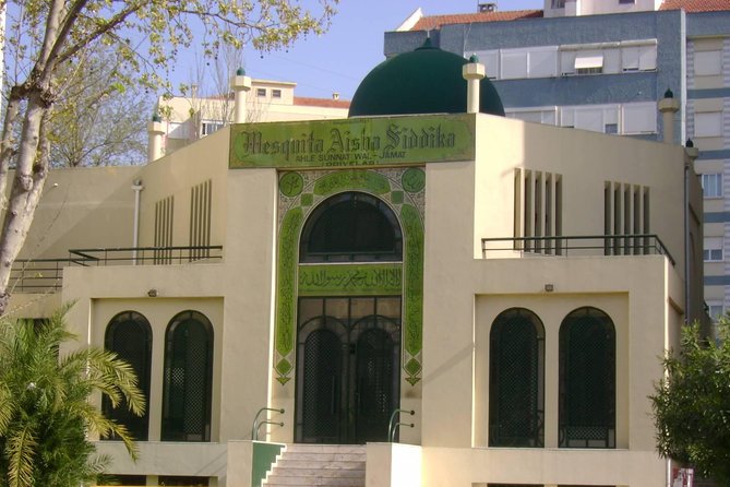 Halal Lisbon Private Tour With Muslim-friendly Lunch - FAQs