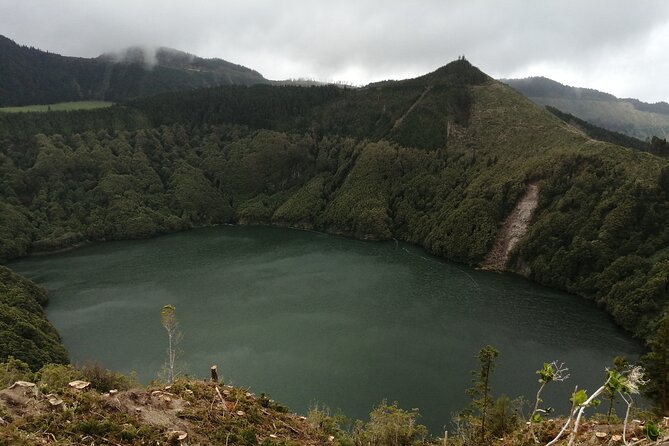 Half-Day 4x4 Tour to Lagoa Das Sete Cidades - Accessibility and Weather Policy