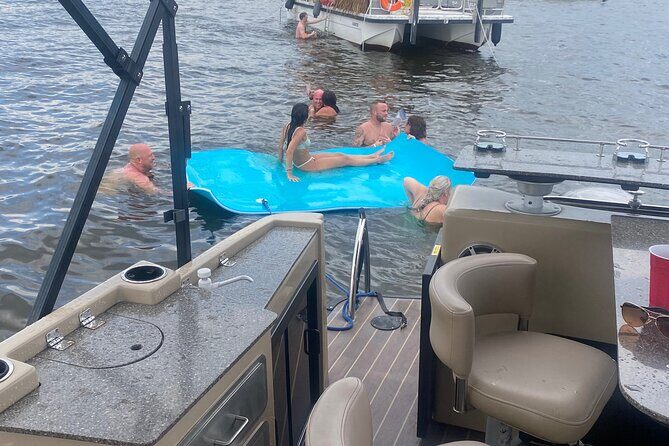 Half Day Aqua Patio Party Pontoon 1-6 people - FAQs