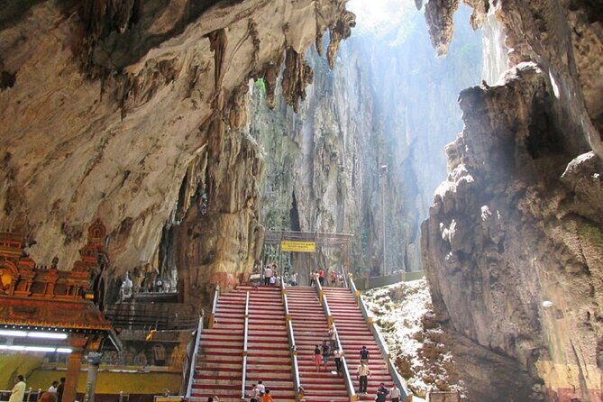 Half Day Batu Caves Group Tour in Kuala Lumpur Including Pickup - What to Expect and How It Works