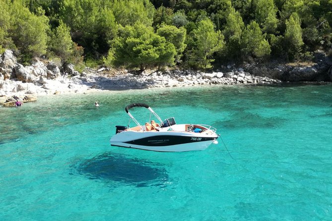 Half-Day Best Beaches & Bays Private Speed Boat Tour - Who Will Love This Tour?
