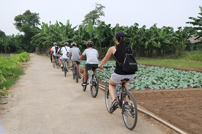 Half-Day Bicycle Tour Combine City & Countryside + Train Street - FAQ