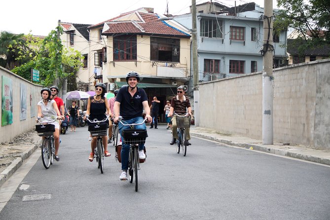 Half-Day Bike Tour of Shanghai Old Town with Food Tasting - The Perfect Fit: Who Should Consider This Tour?