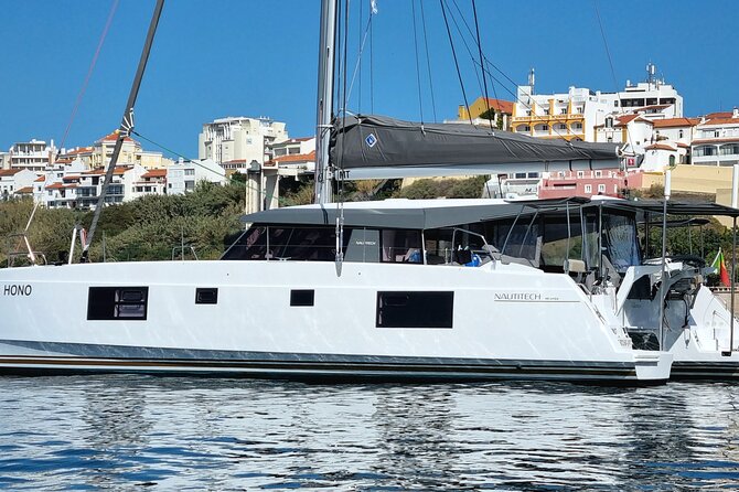 Half Day Catamaran Tour in Algarve - Lagos - Amenities and Extras That Elevate the Experience