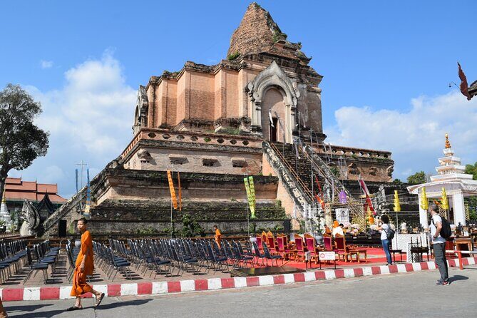 Half Day Chiang Mai City and Cultural by TukTuk, Samlor & Red car (Private Tour) - Authenticity and Local Flavor