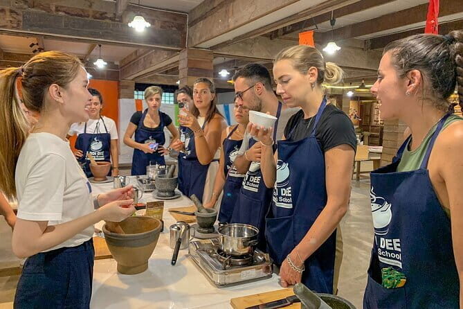 Half Day Chiang Mai Cooking Class and Market Taste Tour - The Value Proposition