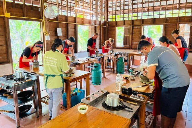 Half Day Chiang Mai Thai Cooking Class with Market & Farm - What We Love About This Tour
