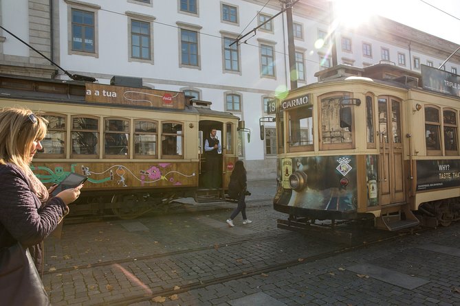 Half Day City Tour With Six Bridges Cruise and Wine Tasting - Tour Logistics and Meeting Point