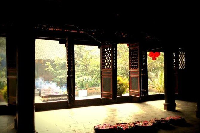 Half Day City Walk to Experience Chinese Taoism and Tibetan Culture - Practical Details and Logistics