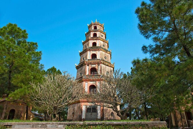Half-Day Combo Tour: Hue Royal Tombs & Dragon Boat Experience - Key Points