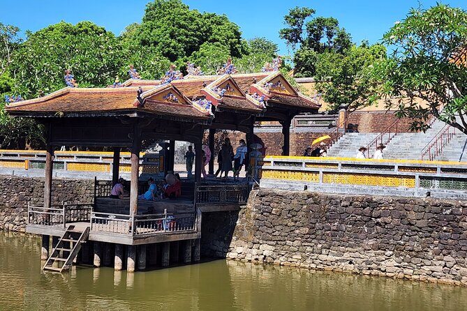 Half-Day Combo Tour: Hue Royal Tombs & Dragon Boat Experience - The Practical Side: What to Expect