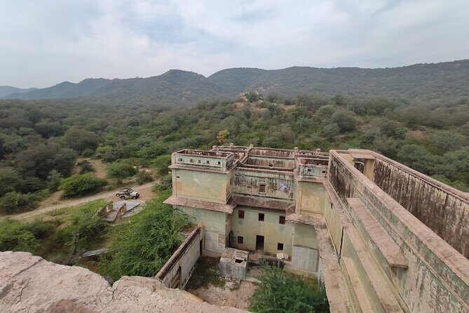 Half-Day Cultural Village Jeep Safari in Jaipur - Authentic Encounters and Cultural Insights