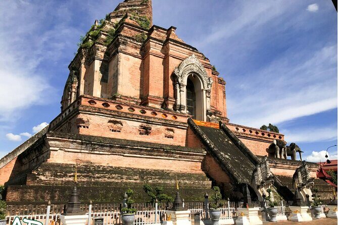 Half day Doi Suthep Temple and city temples (Private tour) - FAQ