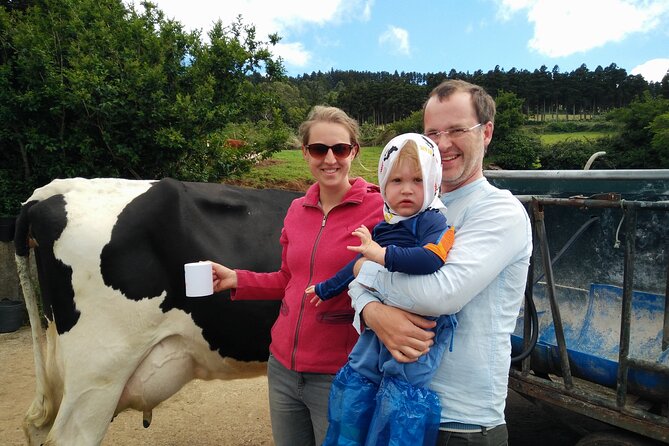 Half-Day Farm Visit and Cow Milking Experience - Guide Expertise and Cultural Insights